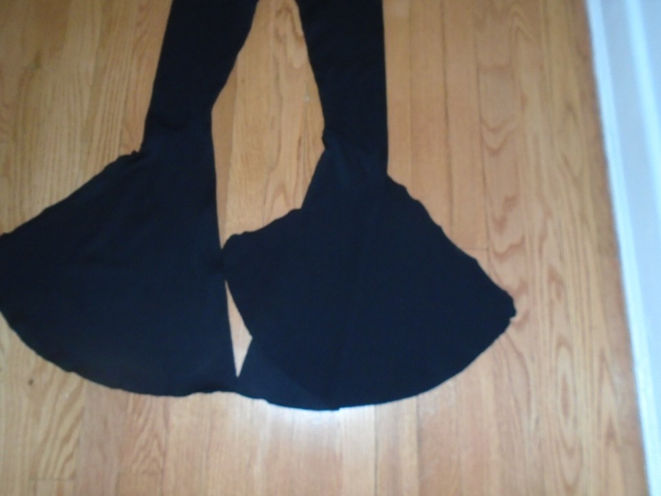 ANWND Black Flare Leg Split Leggings Size S/M | eBay