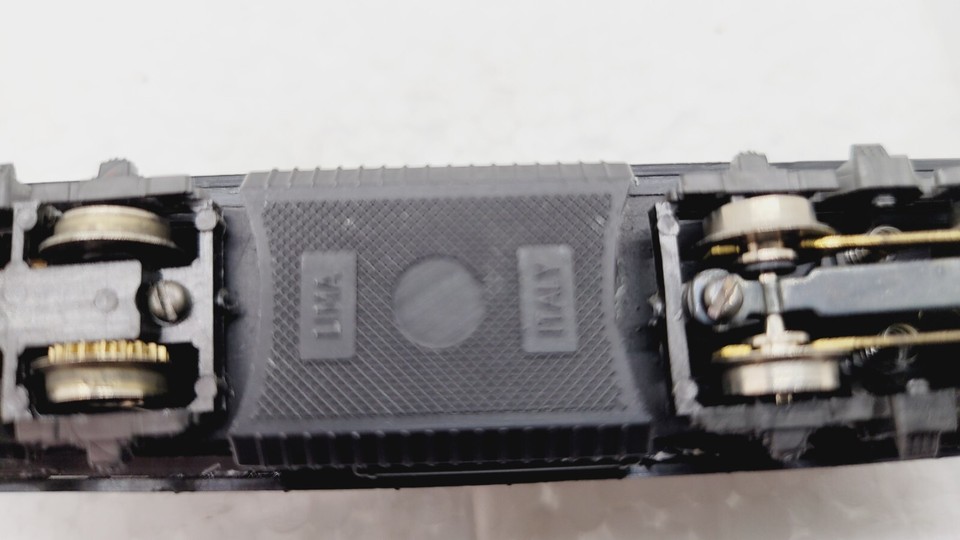 Lima GP30 New York Central 2535 Diesel Locomotive N Scale | eBay