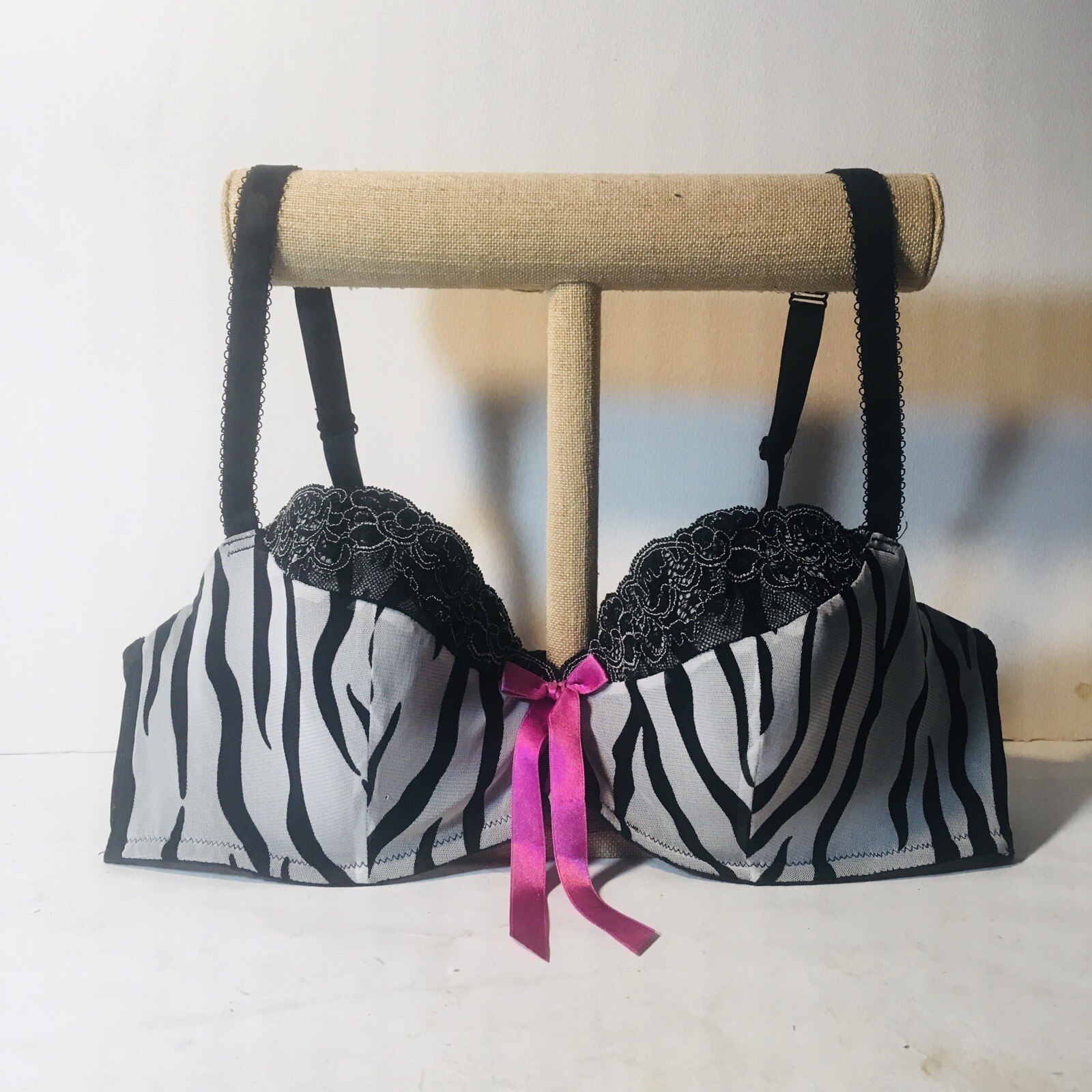 Cacique Zebra Print Bra Black + White Pink Bow 42DD Lane Bryant Animal ...