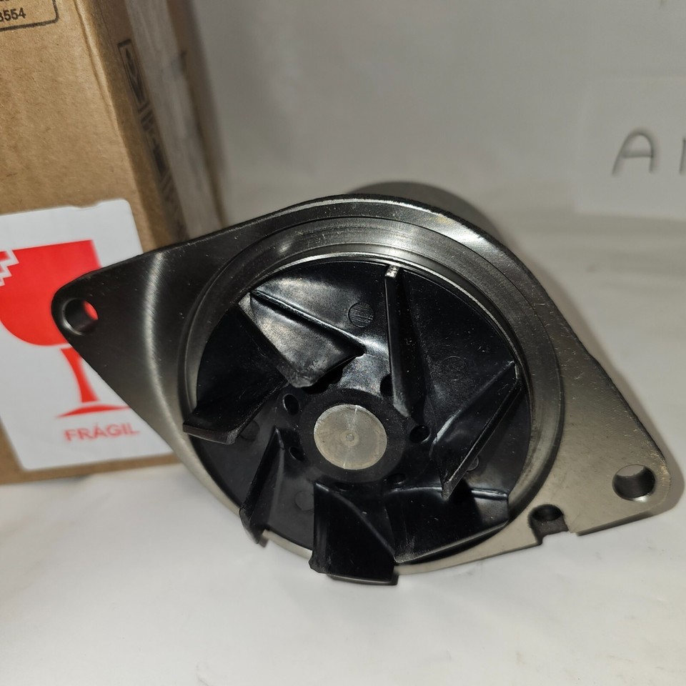 NEW Genuine CNH NEW HOLLAND AGRICULTURE - Water Pump - 504213078 (SHIPS ...