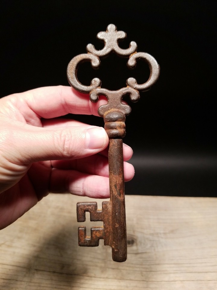 6 1/2" Antique Style Iron Large Skeleton Church Key | eBay