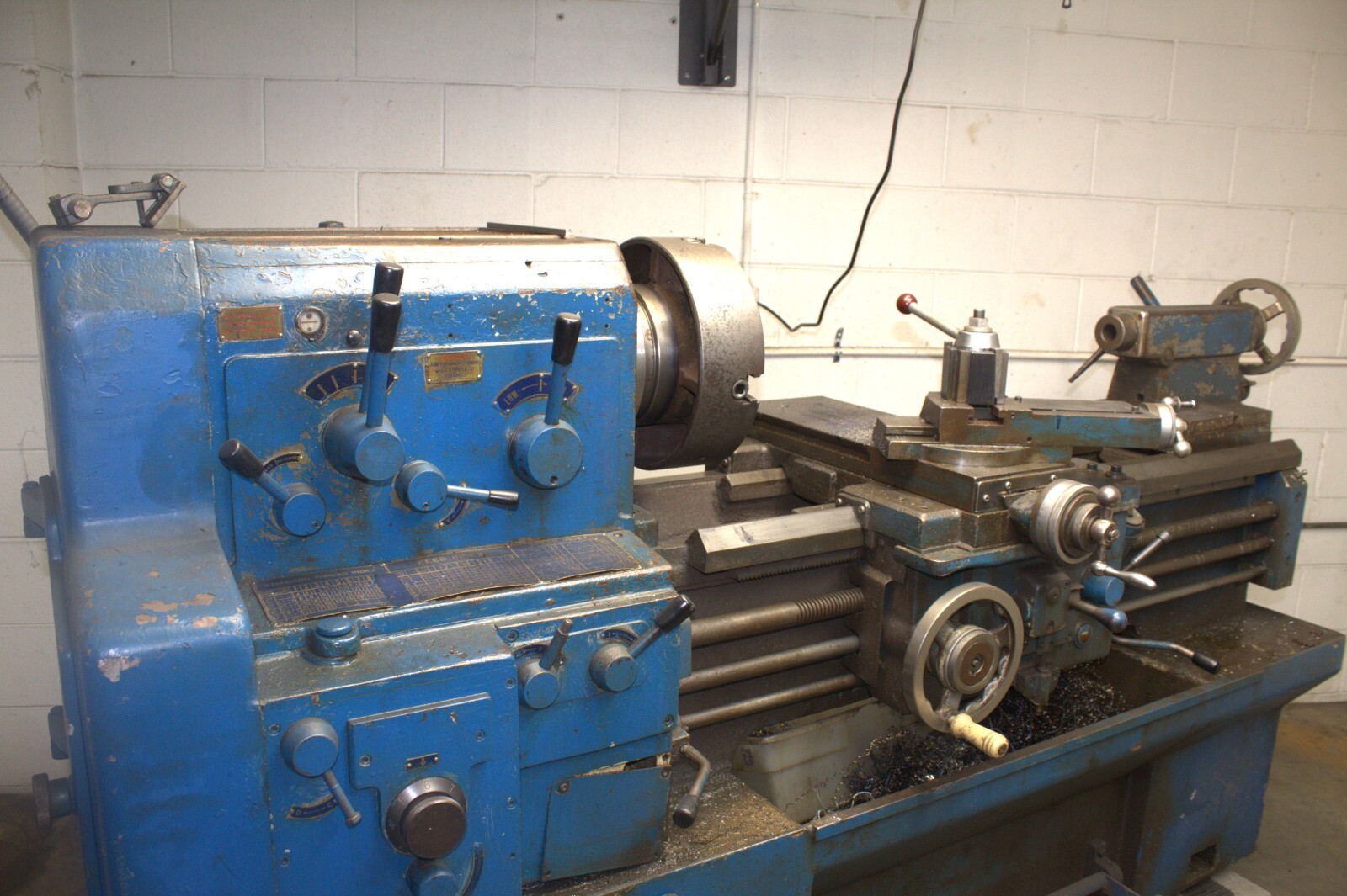 1950's Victor Engine Lathe and Induma Knee Mill (Separate Machines) | eBay