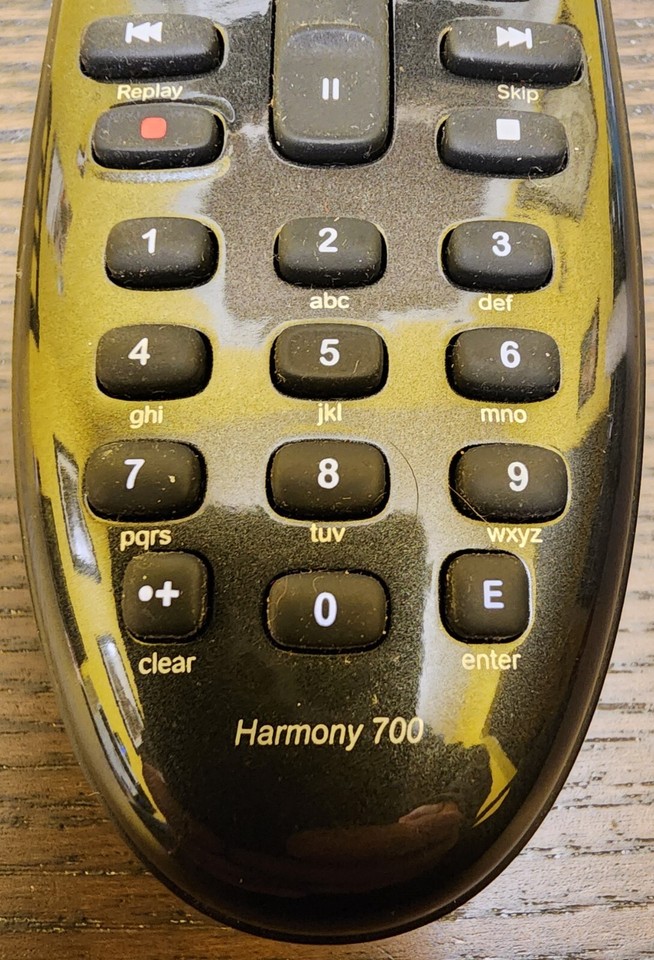 LOGITECH HARMONY 700 PROGRAMMABLE UNIVERSAL REMOTE CONTROL W BRAND NEW BATTERIES | eBay