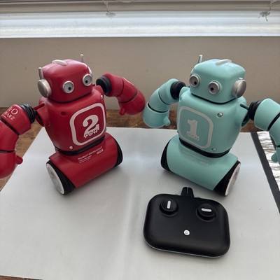 FAO Schwarz Robot Knockout Boxing Set Bam vs Pow With Infrared Wireless ...