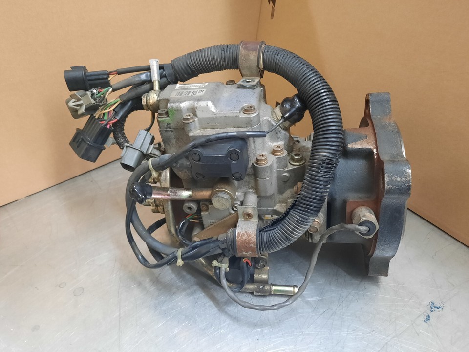 Mitsubishi Fuso 6M61 ME131982 VRZ Fuel Injection Pump 109165-3025 | eBay