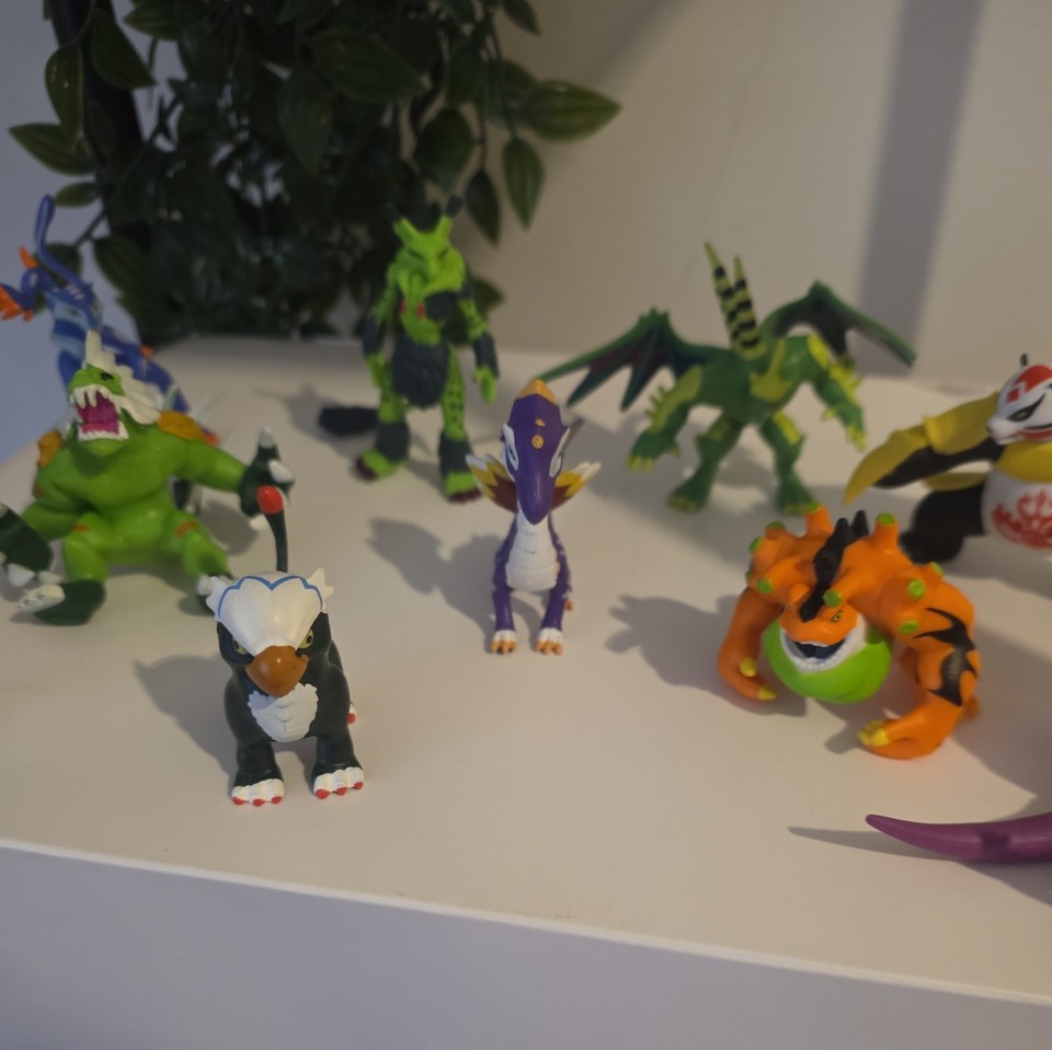 Invizimals:Toy figures /Invizimals bundle of 10 | eBay UK