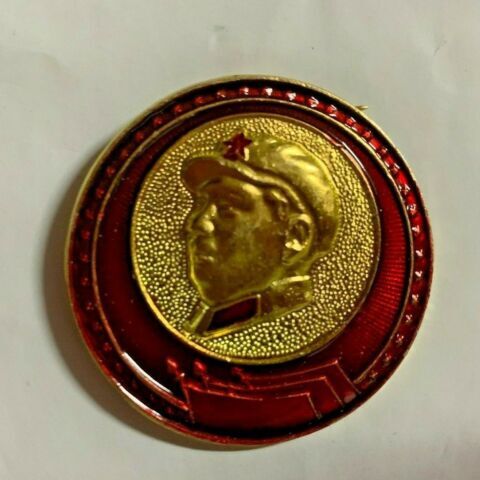 Chairman Mao Pin Badges Red Star Souvenir China Culture Revolutionary ...