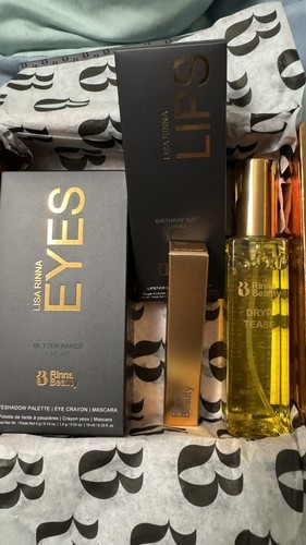 Lisa RINNA BEAUTY BETTER NAKED ICONIC EYE KIT Lip Kit Dryp Tease Gift ...