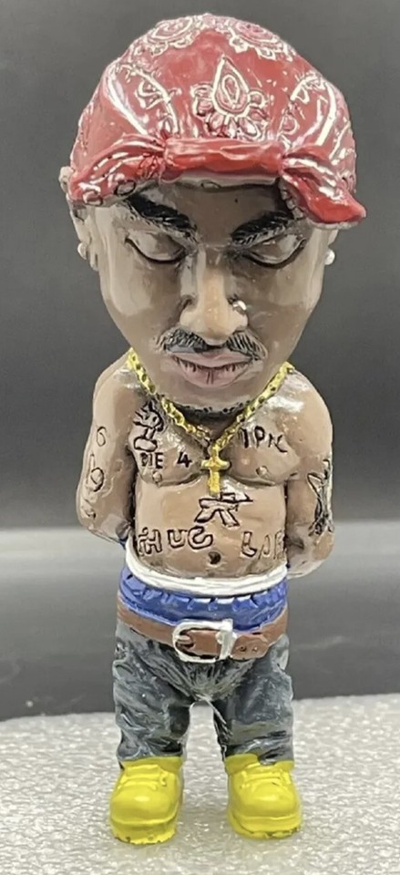 Tupac Shakur Hip Hop Rapper Action Figure Mini Resin Figures Ornament ...