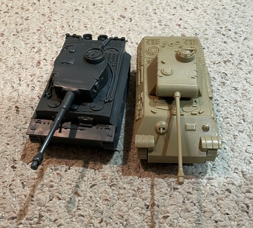 CTS Grey Tiger Tank And Tan Panther Tank Lot Of Two | eBay