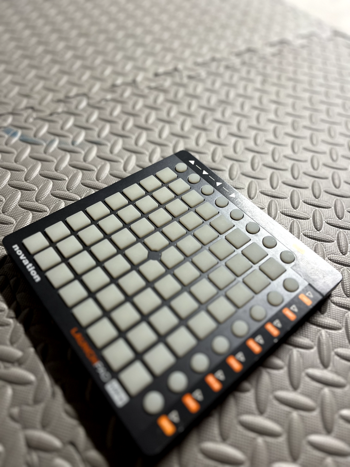 Ableton Novation Launchpad Mini MkII | eBay