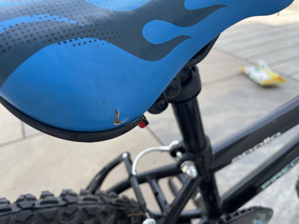 Apollo Firecracker Halfords Kids Blue Bike 16" Wheel | eBay UK