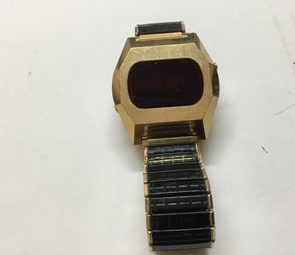 BULOVA DIGITALCOMPUTRON RED-LED WRIST WATCH N6 | eBay