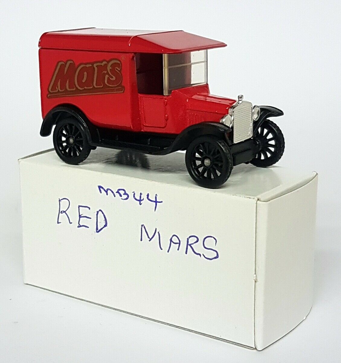 Matchbox 1/52 - 44 1921 Model T Ford - Mars Red Van China Diecast Model ...