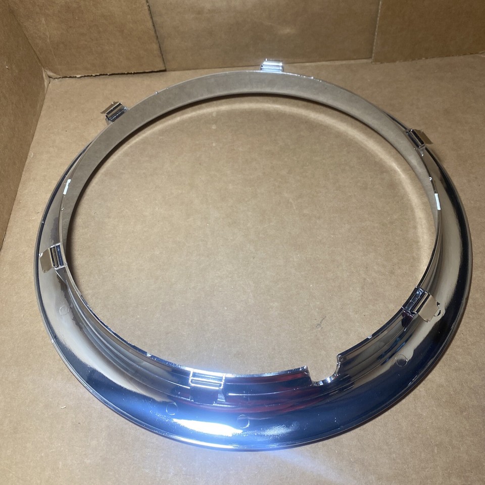 13" Plastic Chrome Wheel Beauty Rings Trim Ring Set | 13 in