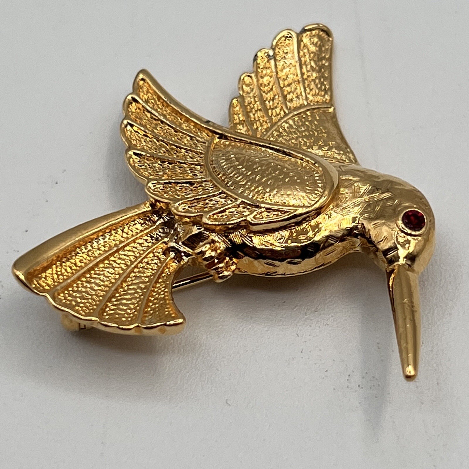 Vintage AVON Gold Tone Hummingbird Pin Brooch w/ Red … - Gem