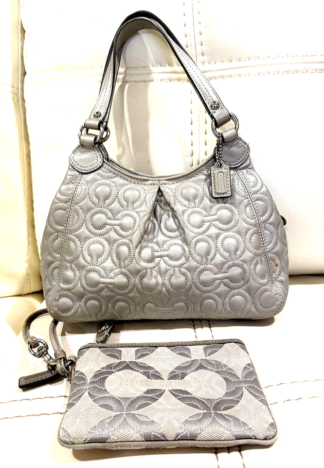 COACH Gramercy Op Art Small Handbag Simmering Light Gray and Wristlet ...