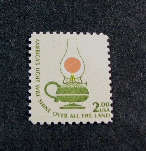 US Stamp Scott# 1611 Kerosene Table Lamp 1975-81 MNH Stock Picture L608 ...