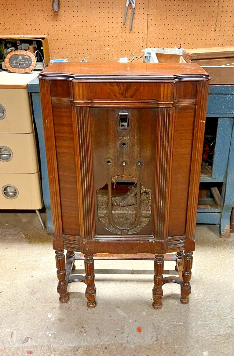 Philco Radio Console