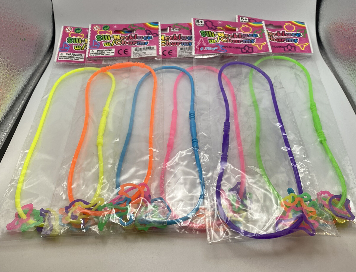 NEW Set Of 30 Silly Rubber Bandz Necklaces W/Charms 6 Rings Crazy Band ...