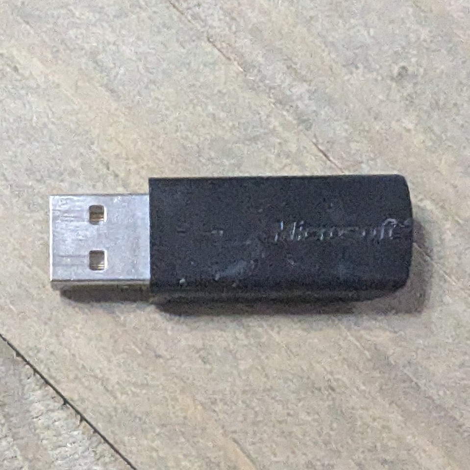 Microsoft 2.4Ghz Black Dongle Transceiver v7.0 Model 1423 OEM Genuine ...