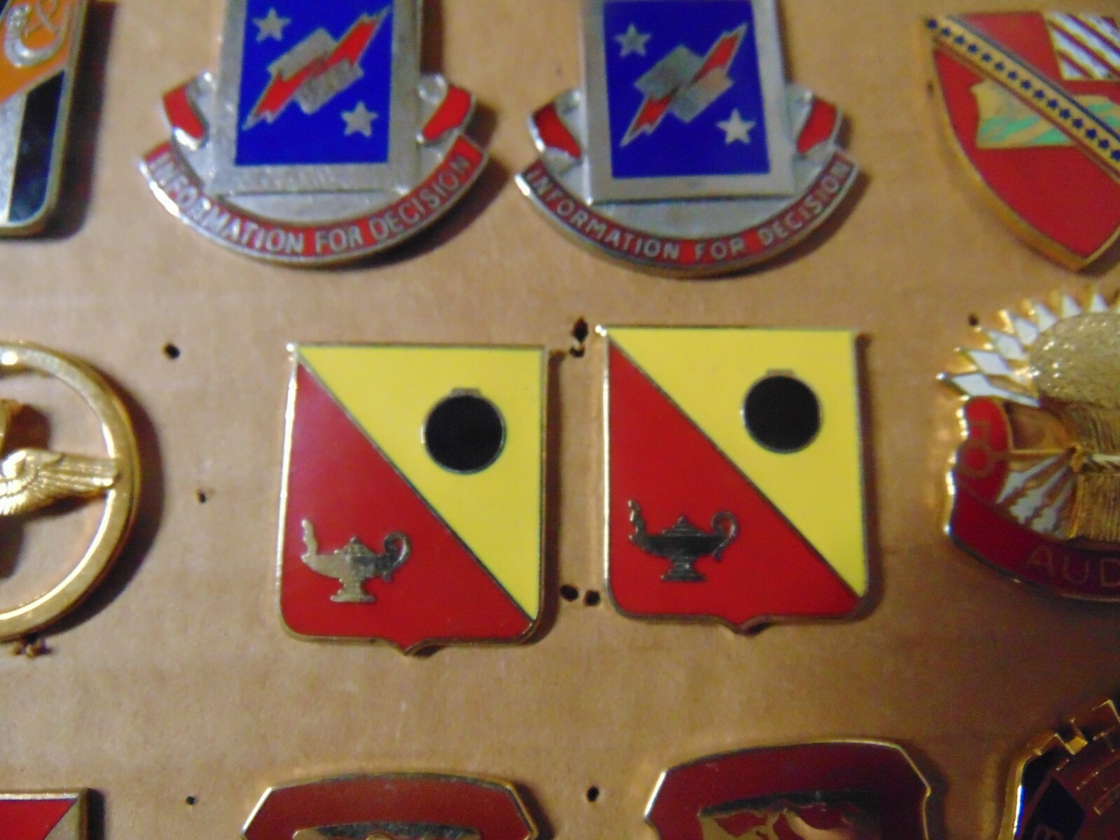 MILITARY INSIGNIA CREST DUI SET OF 2 RED YELLOW LAMP BLACK DOT ORDNANCE ...