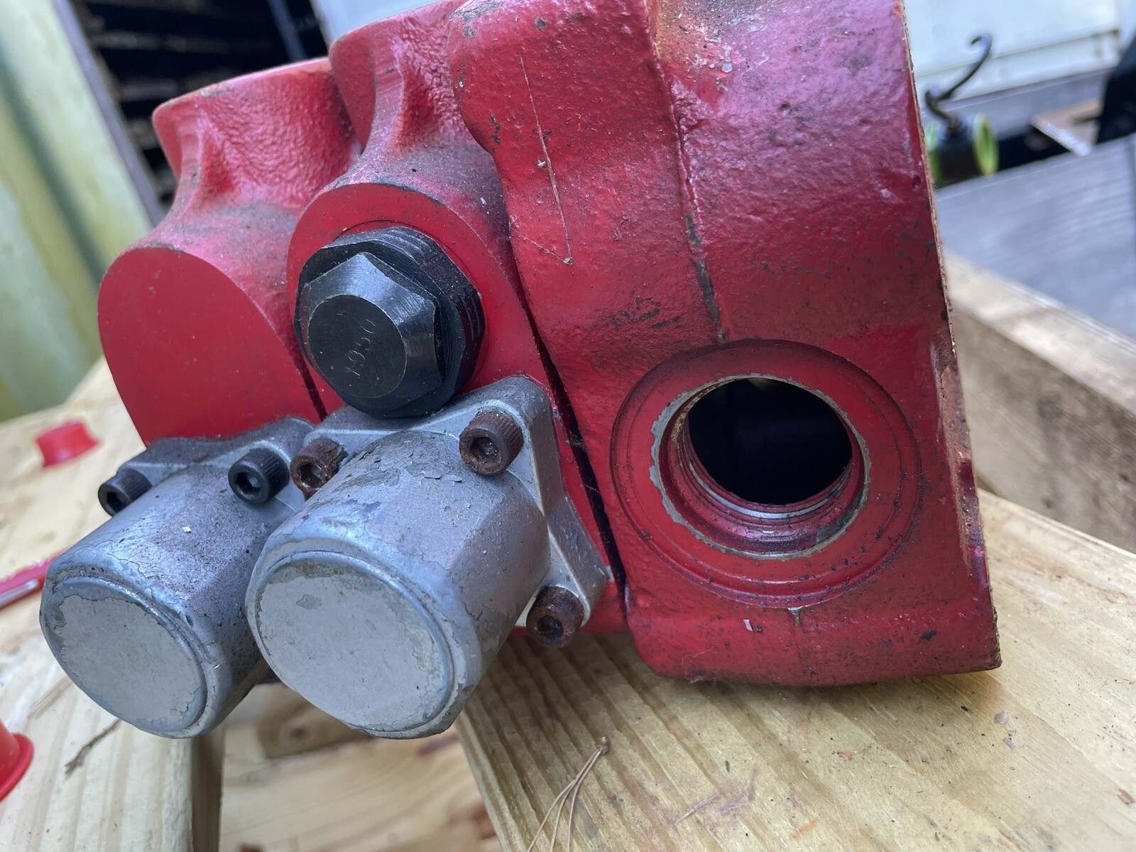 Gresen V42-2095 EA27 Valve | eBay