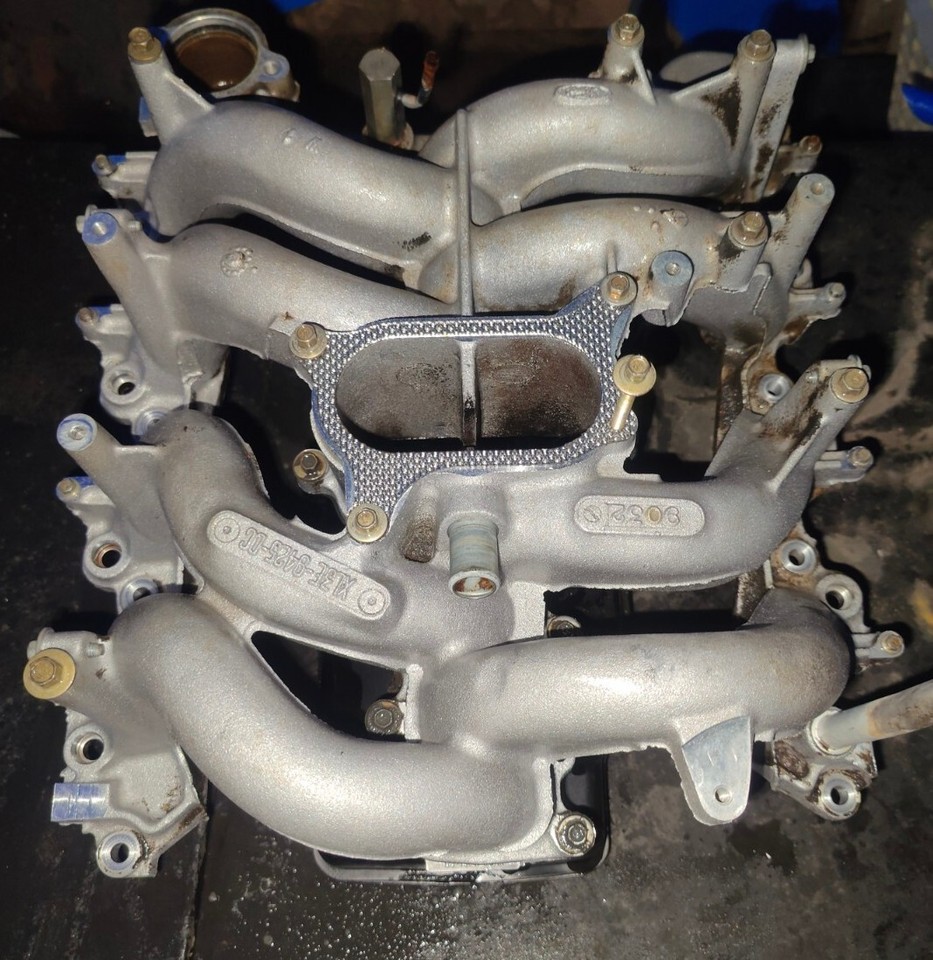 5 4 2v Intake Manifold
