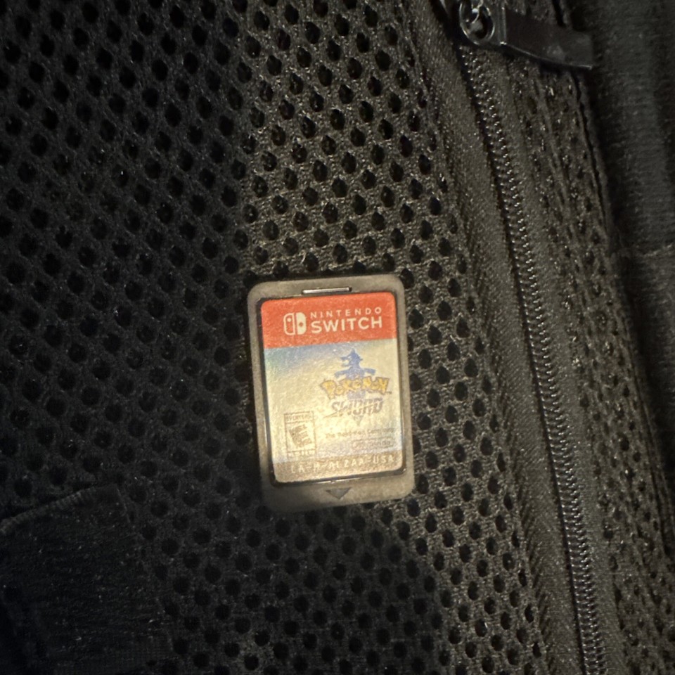 Nintendo Switch UNPATCHED low serial number launch V1 Hac-001 Pokémon ...