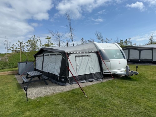 2015 HOBBY 695 VIP 5 berth fixed island bed | eBay UK