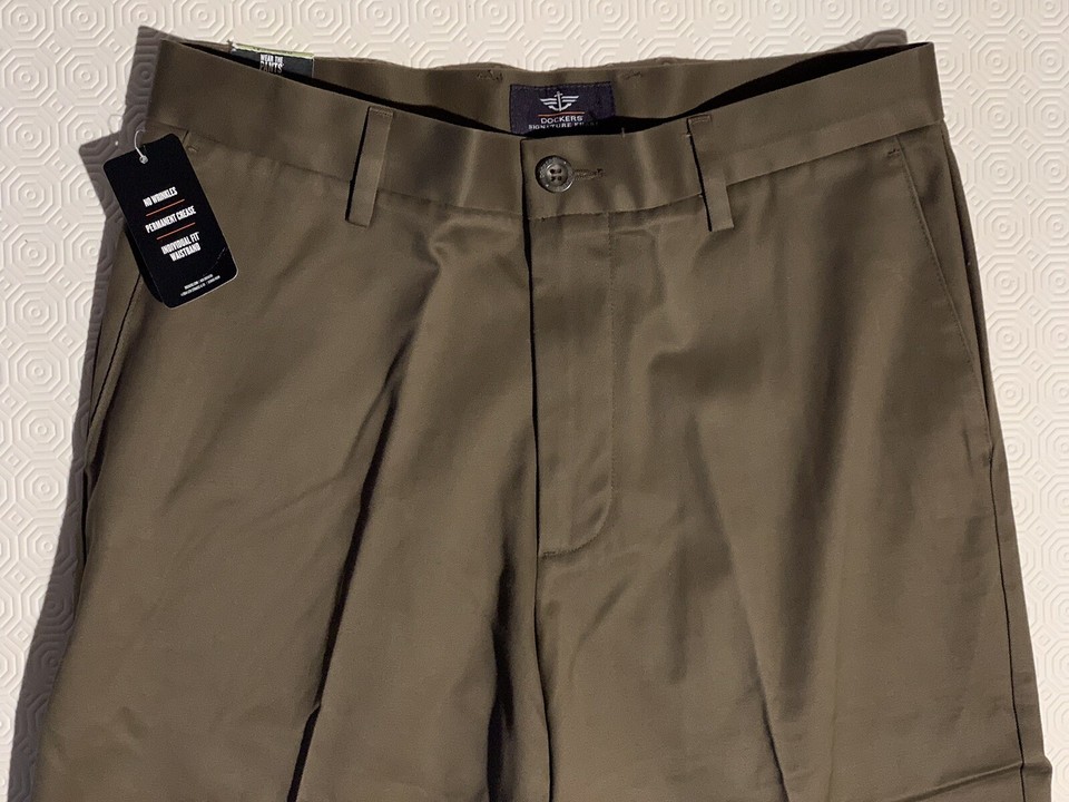 Dockers D2 Original Signature Straight Fit Men Chino Trousers Khaki | eBay