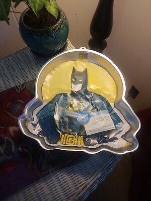 Wilton Batman Cake Pan Vintage 1989 With Instructions | eBay