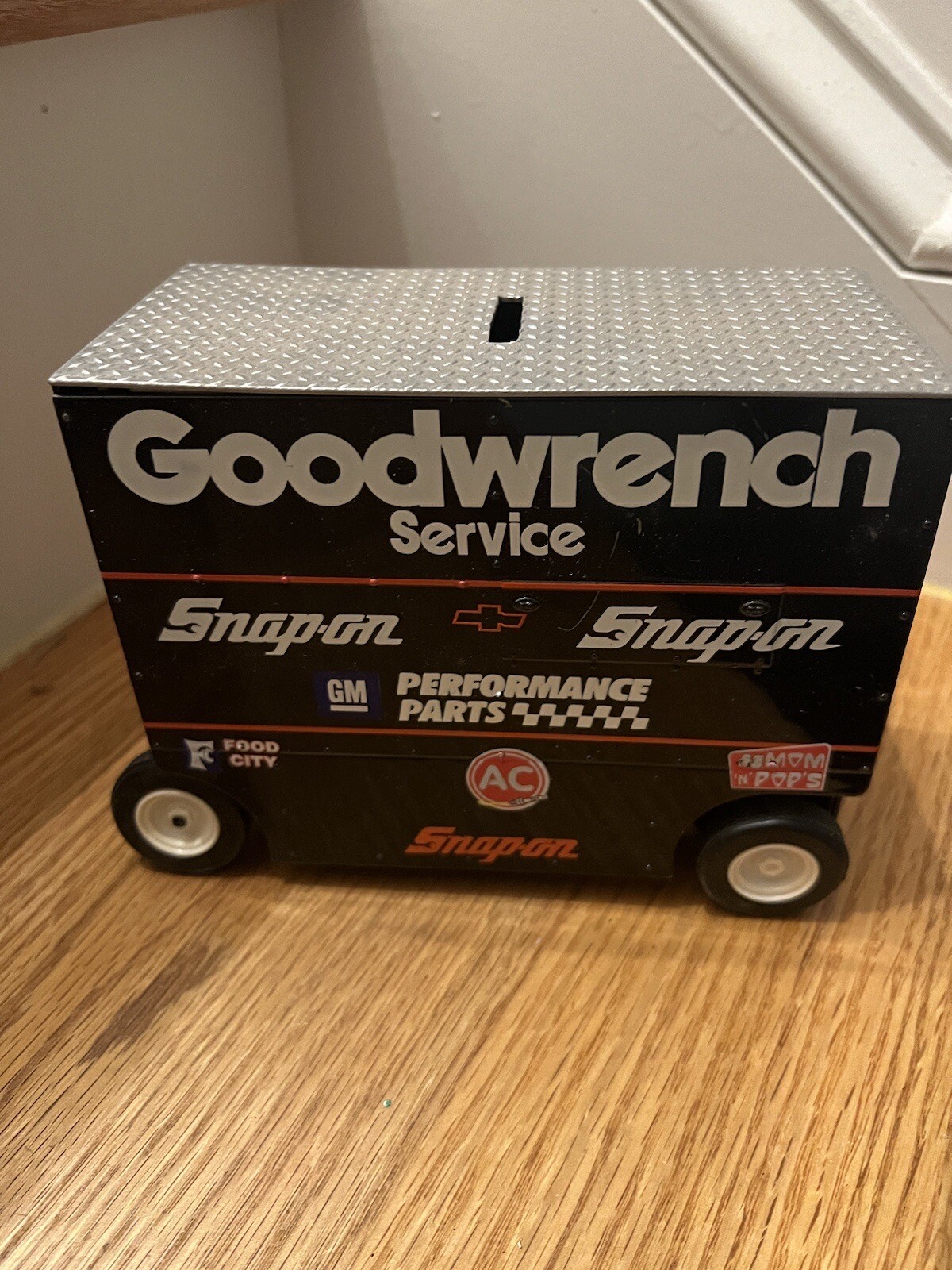 Snap-on tool wagon TOOLWAGON Die Cast Black Tool Wagon Rare toy piggy ...