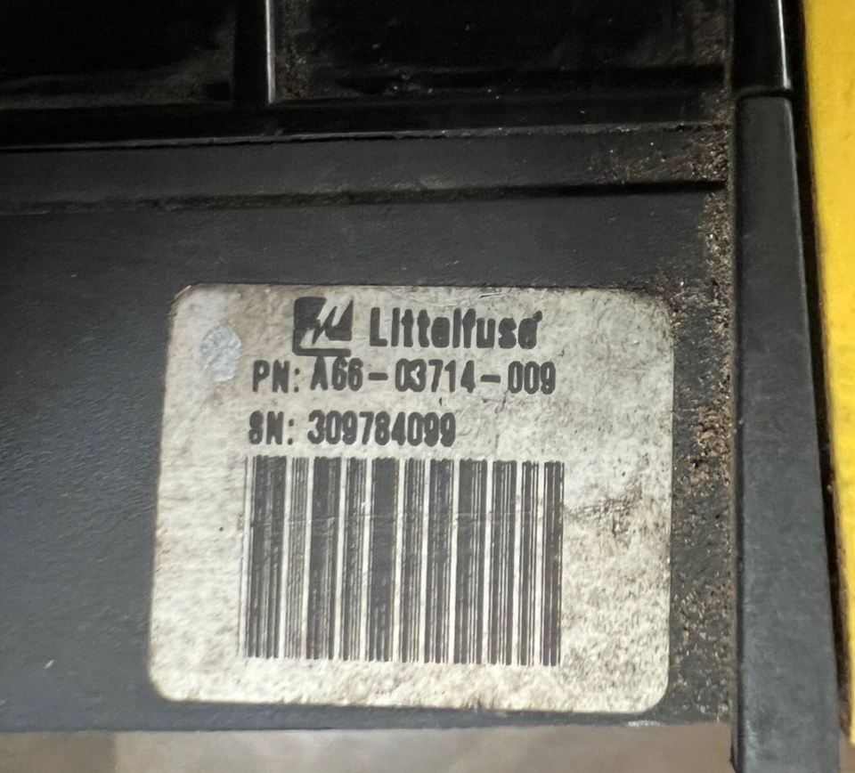 Genuine Freightliner Junction Box Idle Cut-Off Switch A66-03714-009 ...