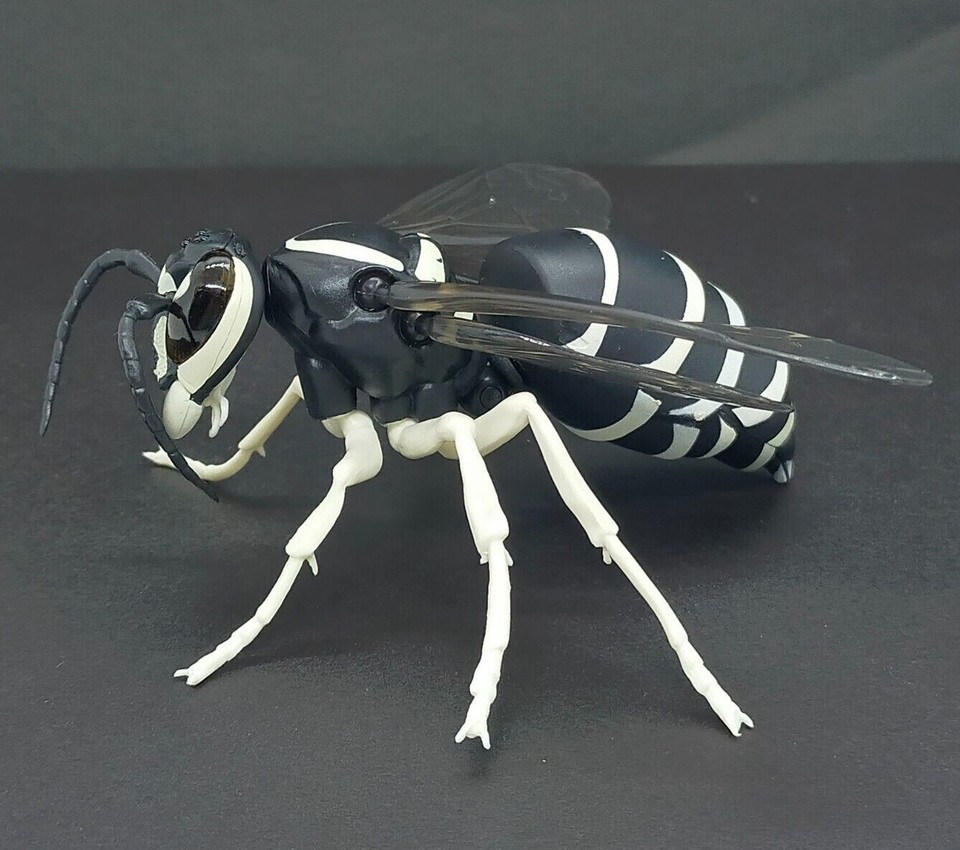 Bandai Gashapon Hornet Action Figure Wasp Bee with Display Base from JP ...