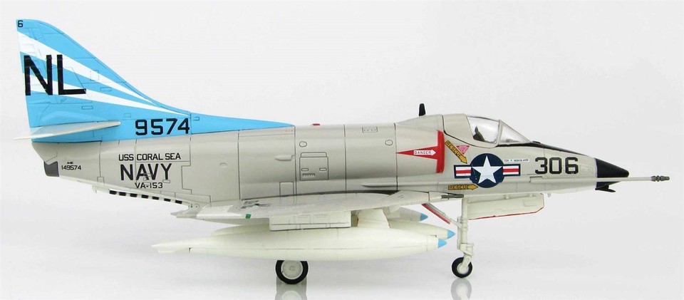 Hobby Master A-4C Skyhawk VA-153 Blue Tail Flies NL306 Peter Mongilardi ...
