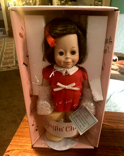 SINGIN' CHATTY Danbury Mint Chatty Cathy Porcelain Doll 2002 NRFB | eBay