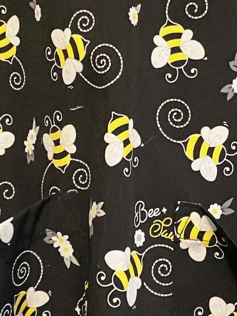 Women's Scrub top size 2XL, Black Scrub Top, Bee Design, Bee Happy ...