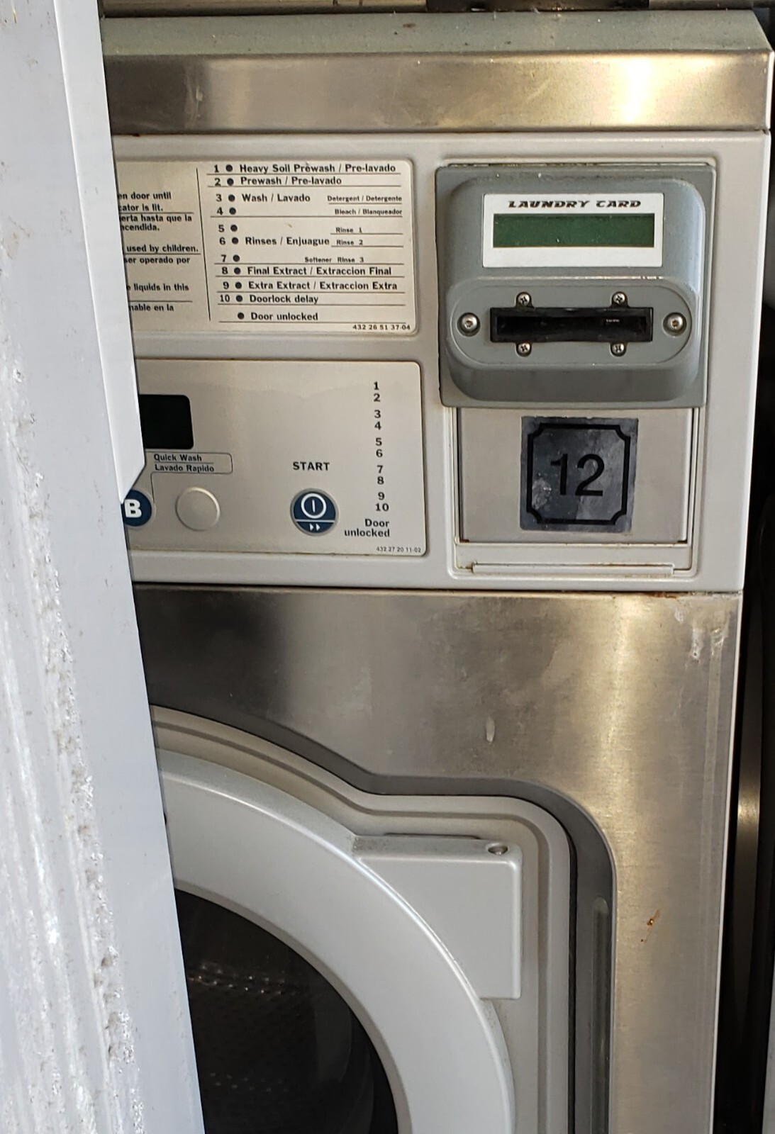 Wascomat 7-TD30/30. 2-50 lb Dryer (Bottom door missing on one of 50lb ...