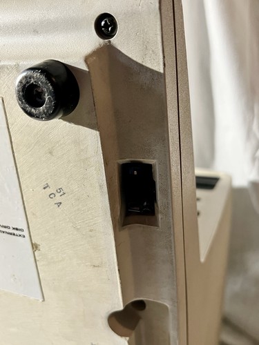 Radio Shack TRS-80 Model 4 Micro Computer Model No. 26-1068, SN 0005524 ...