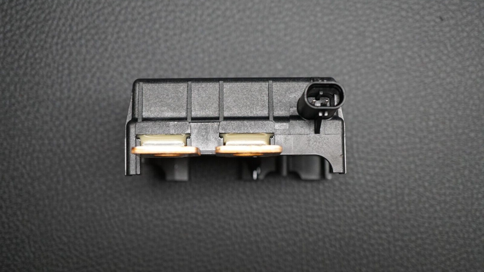 GENUINE MERCEDES BENZ FUSE BOX RELAY MODULE REGULATOR A0009822223 ...