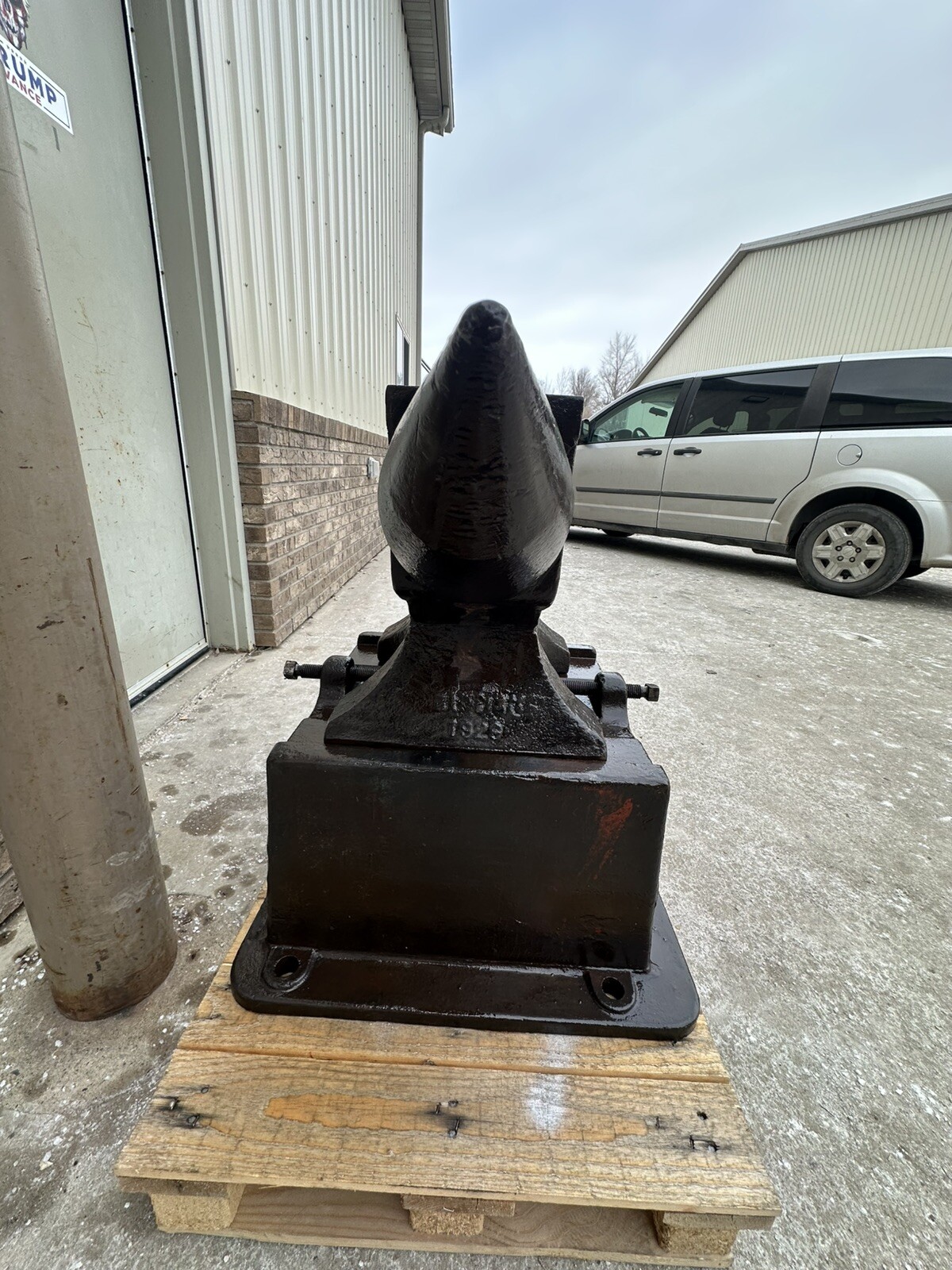 Fisher & Norris 1929 Anvil 32.5Stand =268 Lbs ( Colt Firearms Anvil ...