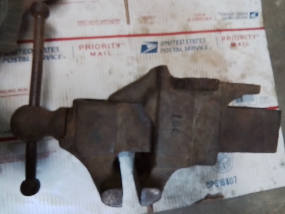 REED Vintage Bench Vise 104 4" Wide Jaws Open to 6" Erie, PA USA | eBay