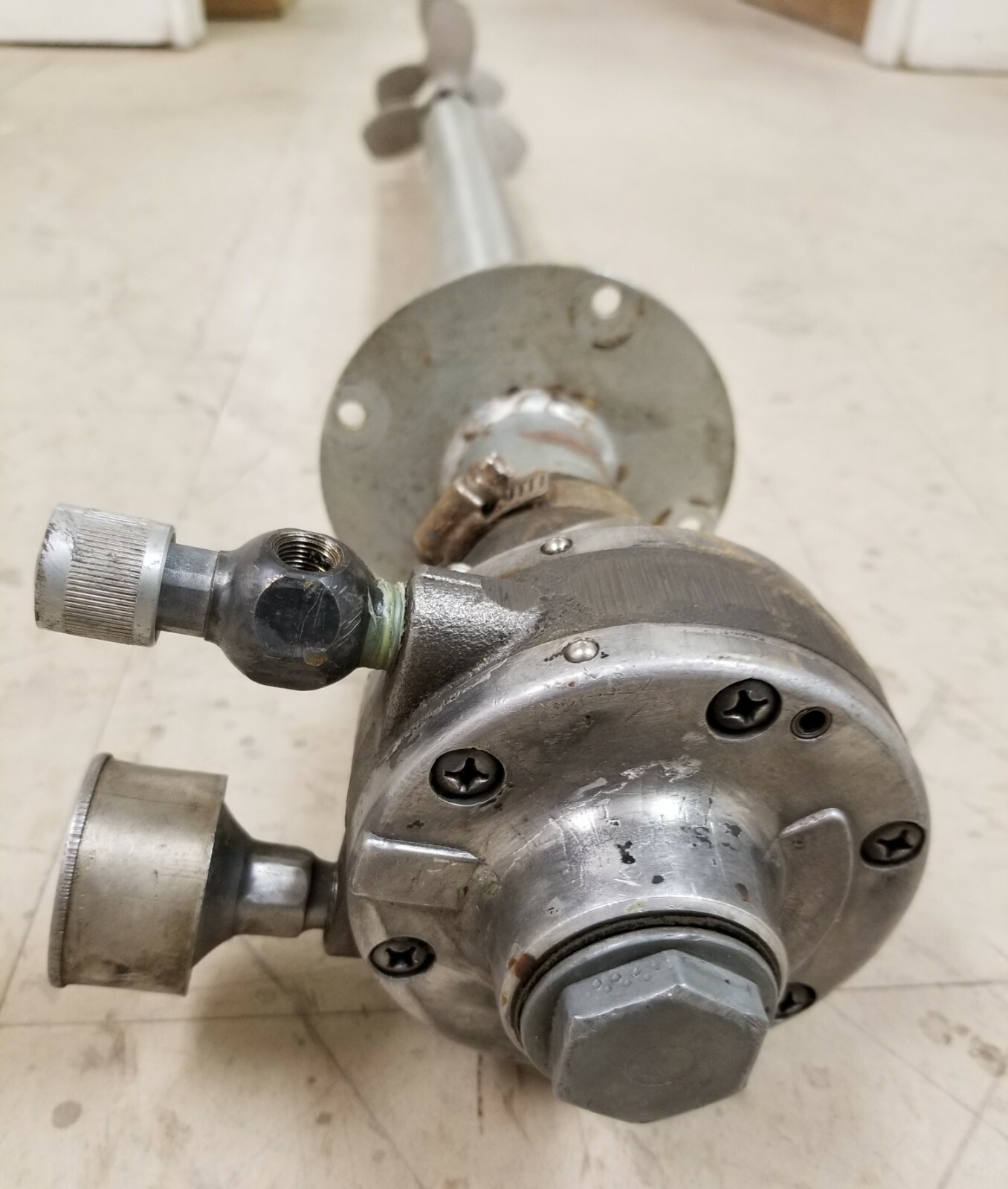 Graco Flange Mounted Agitator BARREL/DRUM MIXER AIR DRIVEN 1 HP Works ...