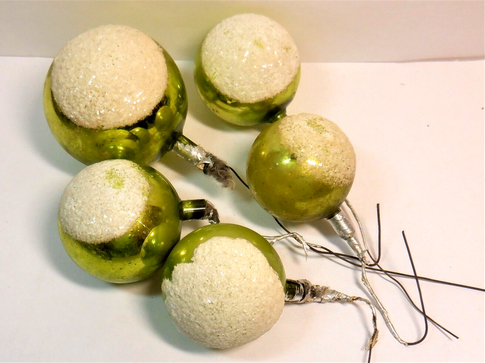 #G VTG CHRISTMAS TREE ORNAMENT 5 BALLS WIRED FROSTED CHARTREUSE GREEN ...
