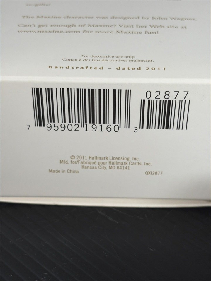 Hallmark Keepsake Ornament 2011 'Here Comes Crabby Claus' Maxine Green ...