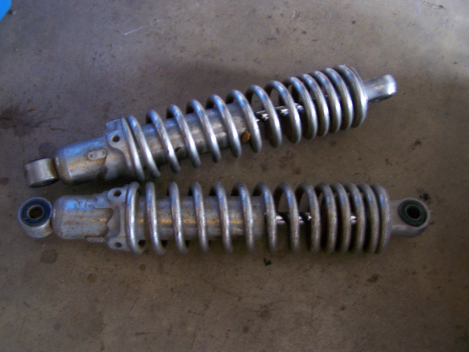 suzuki gs650gl gs650l gs650 rear back shocks shock absorbers 81 82 1981 ...