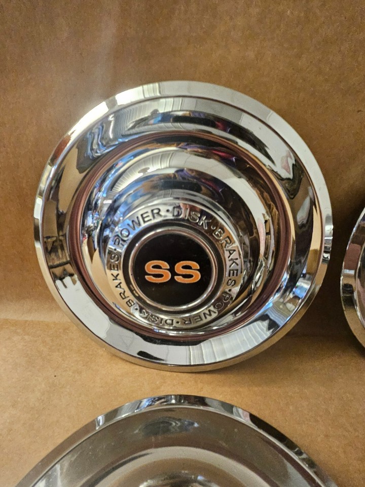 Vintage USED GM/CHEVY CAMARO CHEVELLE NOVA SS RALLY WHEEL CENTER CAPS ...