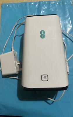 EE 5G Wifi Router 2.4G&5G 5G LTE Router. Model 5GEE-Router-HH20C. Fully ...