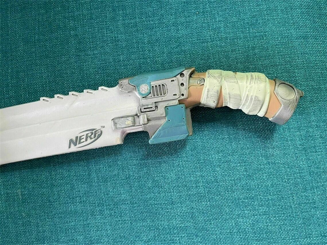 Nerf Zombie Strike Machete Nerf Bayonet : 8 Steps Instructables